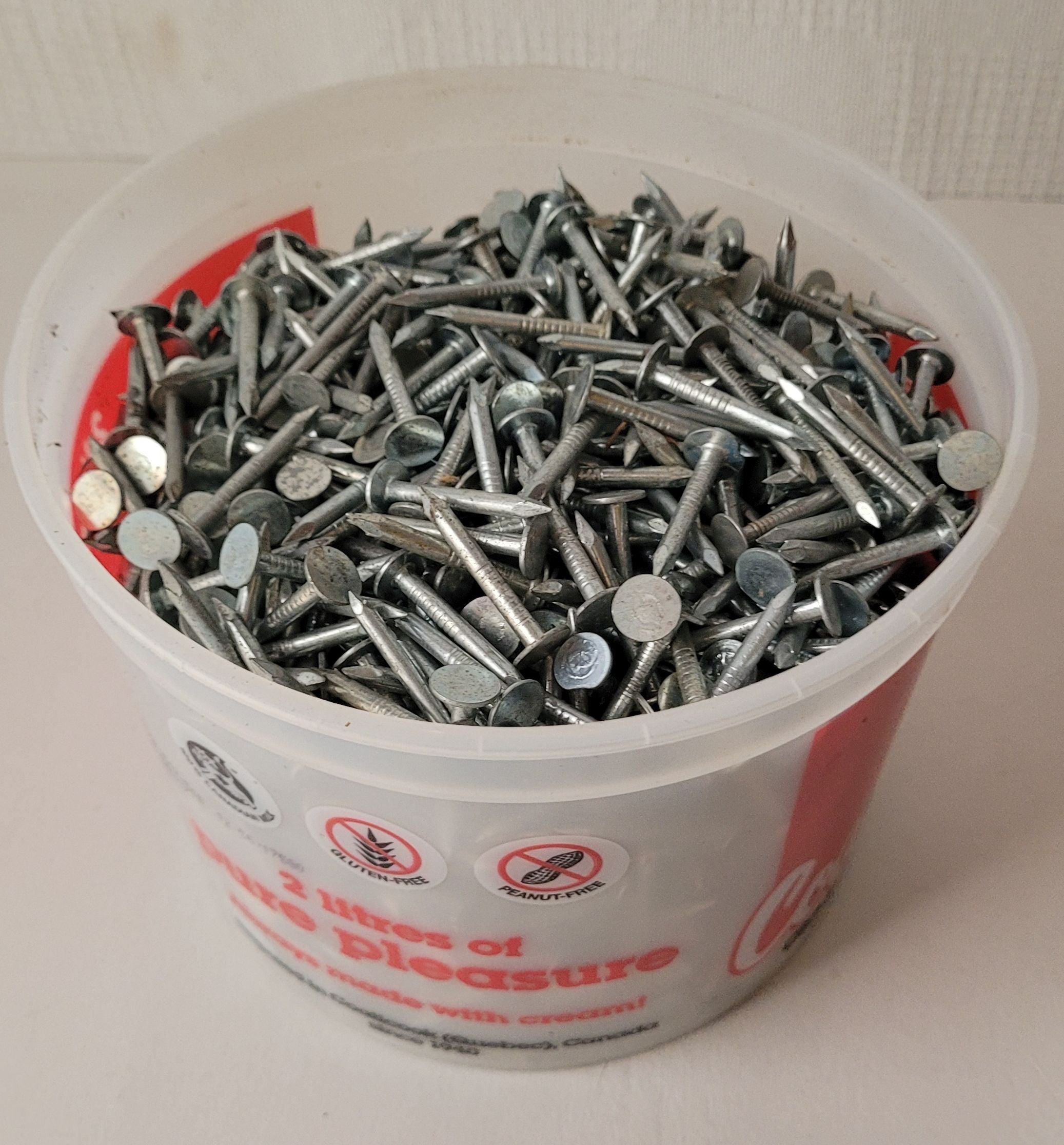 Clous à tôle – La brocante à My